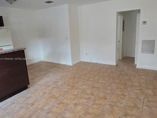 16131 NE 19th Pl, Unit 3, North Miami Beach, FL 33162 | MLS #A11990