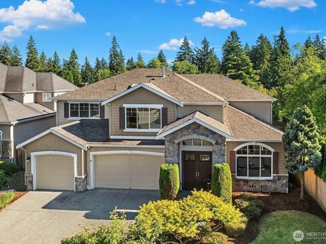 16137 Northup Way, Bellevue, WA 98008