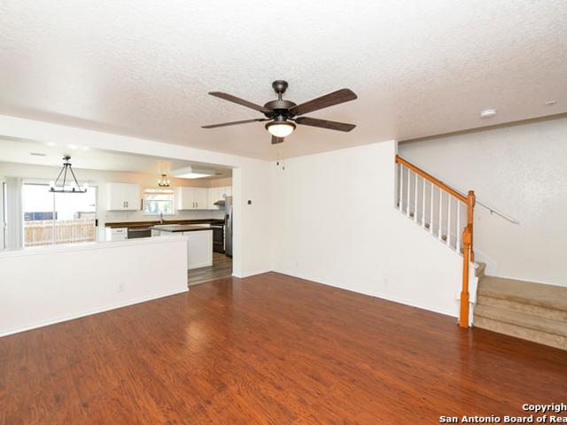 16134 Branching Oaks