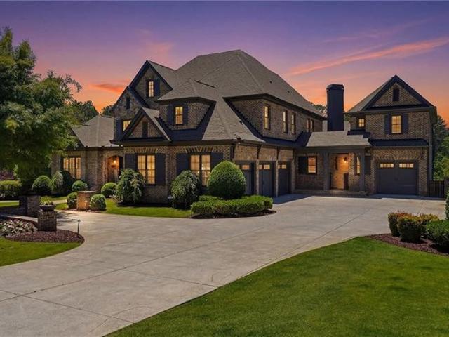 16138 Belford Dr, Milton, GA 30004