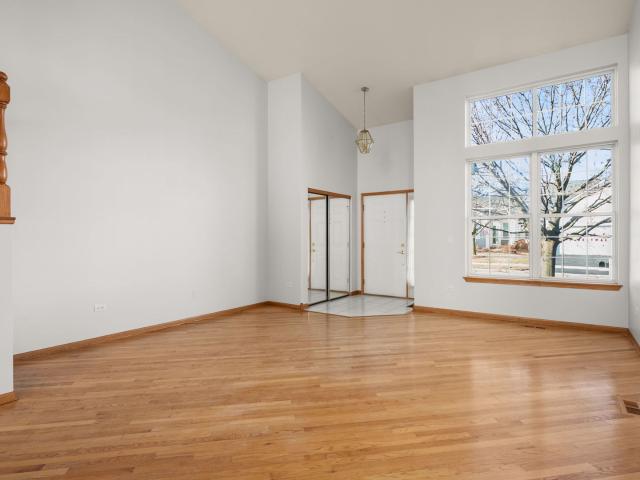16139 Seneca Lake Cir, Crest Hill, IL 60403 | MLS #12526 | Compass