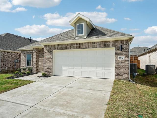 1613 Mahogany Ave, Alvarado, TX 76009 | MLS #21157 | Compass