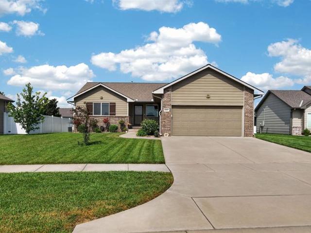 1613 N Kentucky Ln, Wichita, KS 67235