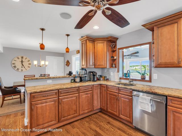 1613 Northstream Parkway