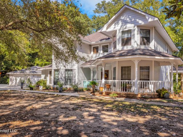 1613 Fairhaven Drive