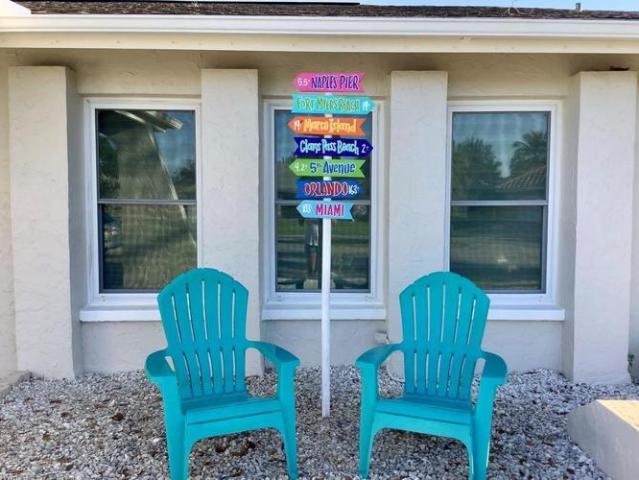 1613 Fig Ln, Naples, FL 34105