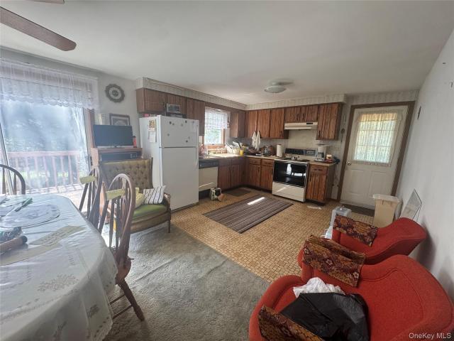 1613 Forestburgh Road