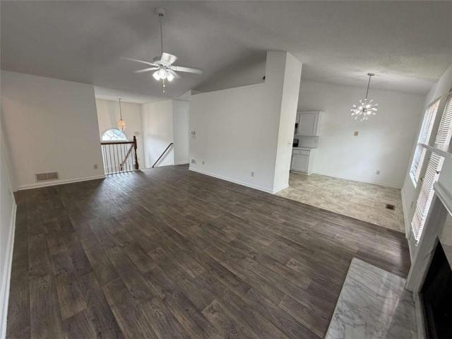 1613 Fort Perry Way