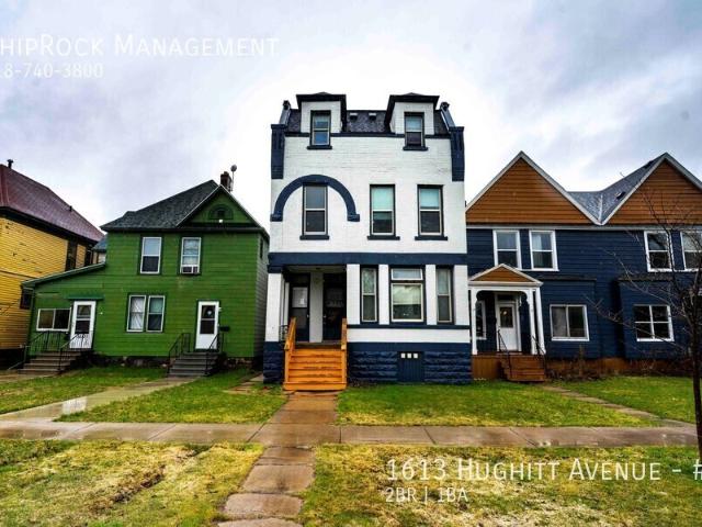 1613 Hughitt Avenue, 2 beds, 1 full bath