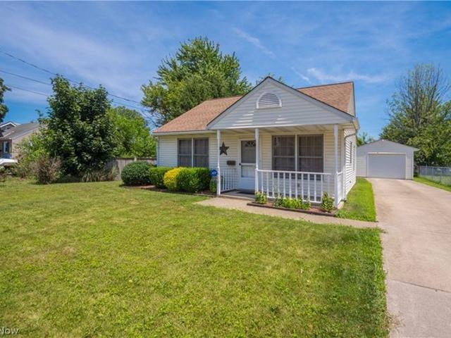 1613 Lakeview Ave, Lorain, OH 44053