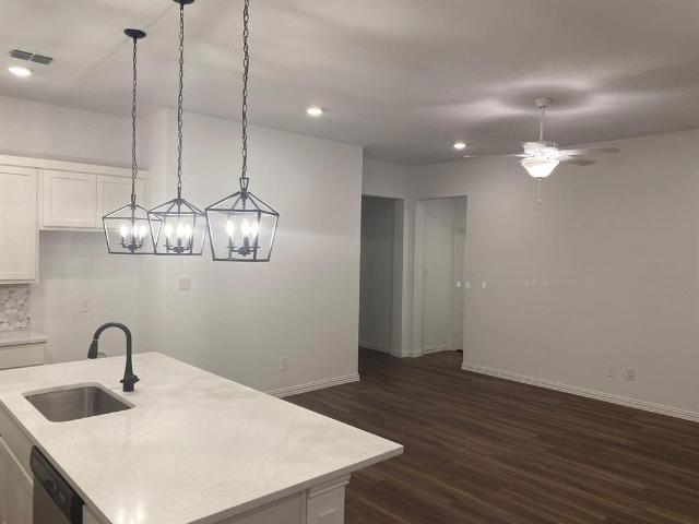 1613 Pine valley Drive