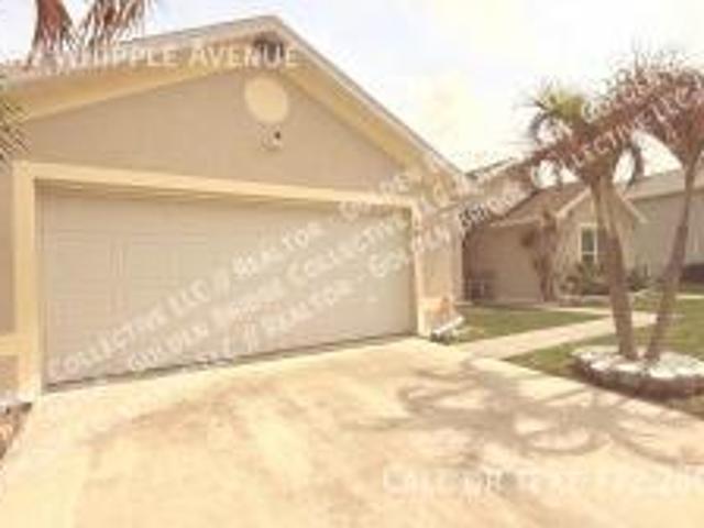 1613 SW Whipple Avenue, 4 beds, 2 full baths