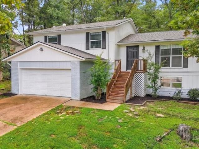 1613 Smoot Dr, Jonesboro, AR 72401