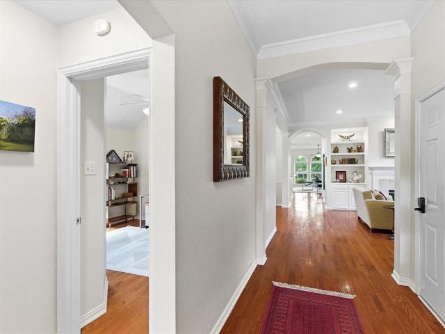 1613 Villa Court