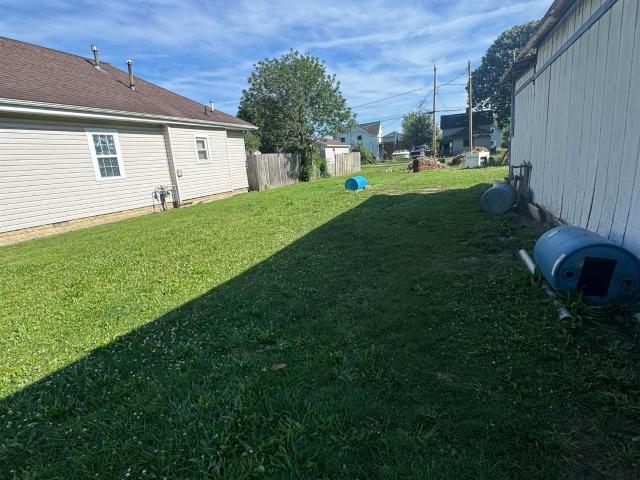 1613 W Jeffras Avenue
