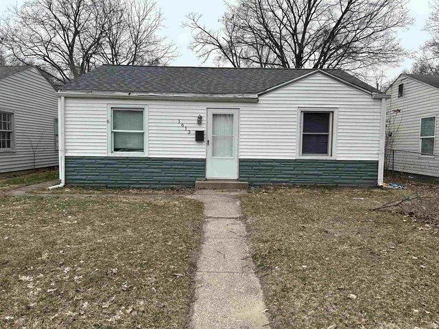 1613 Wilber St, South Bend, IN 46628