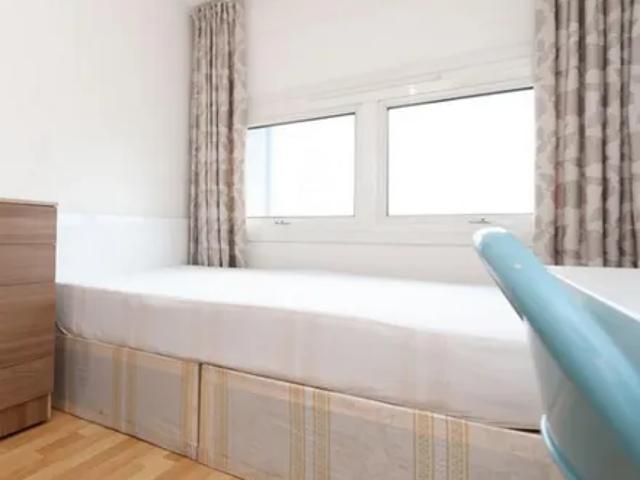 161 233 Bourne Terrace, London, W2 5AT, United Kingdom | Room for rent #154572953 | Rentberry