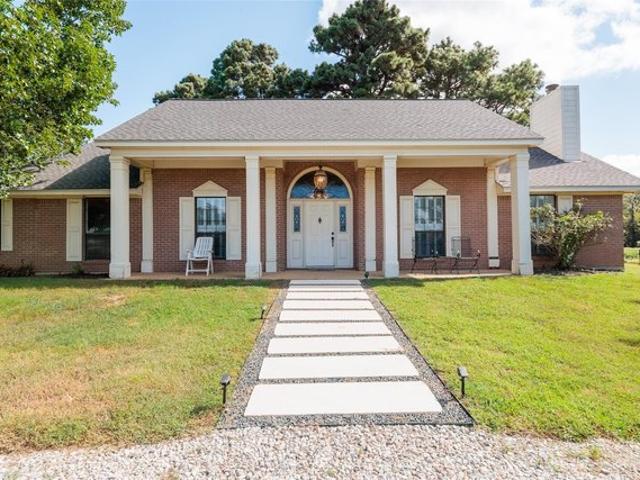 161 County Road 441, Thorndale, TX 76577