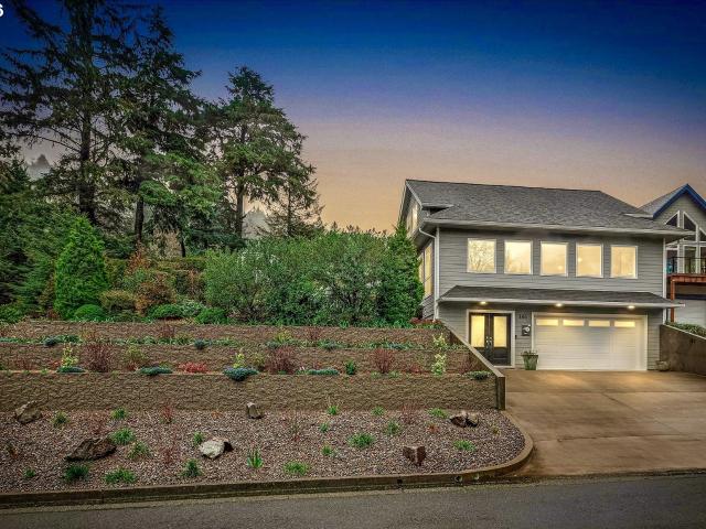 161 combs cir