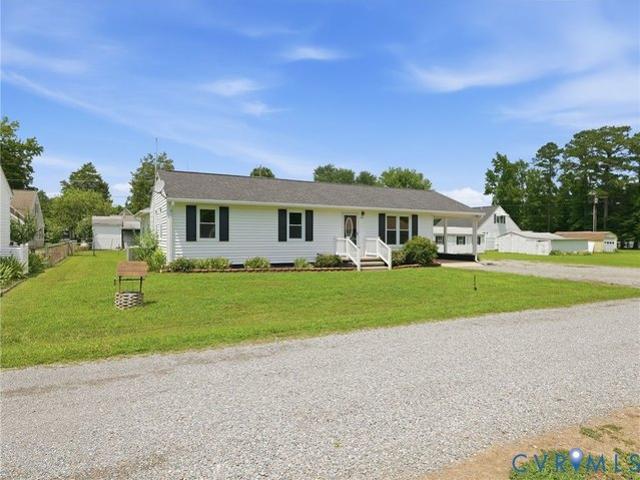 161 Cedar Dr, Dunnsville, VA 22454