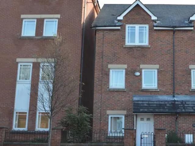 161 Chorlton Road, Manchester, M15 4JG, United Kingdom | 4 bed townhouse for rent #138314645 | Rentberry