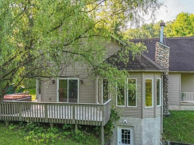 161 Cleer Rd, Bridgeport, WV 26330