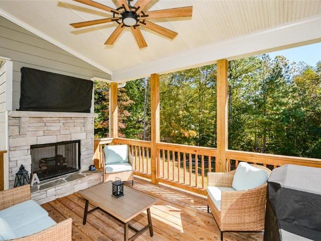 161 Baywood Ln, Villa Rica, GA 30180 | MLS #7723 | Compass