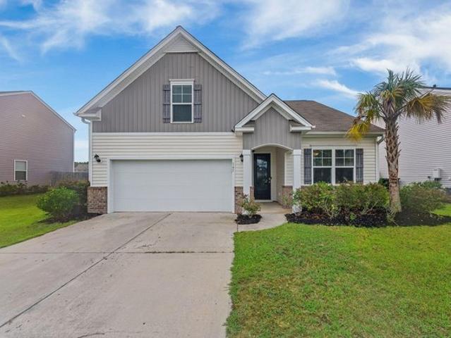 161 Greenwich Dr, Summerville, SC 29486