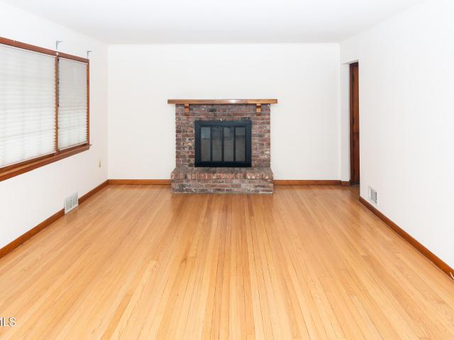 161 E Washington Avenue