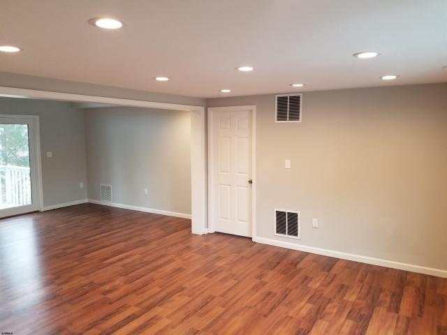 161 E Wyoming Ave