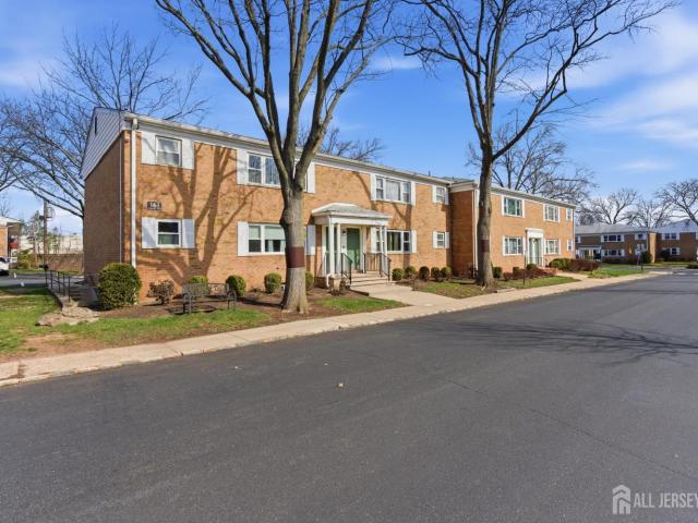 161 Evergreen Road 2A