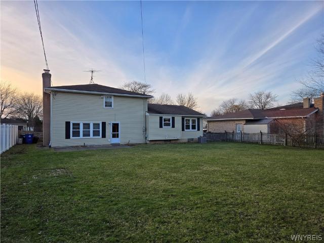 161 Foxpoint W