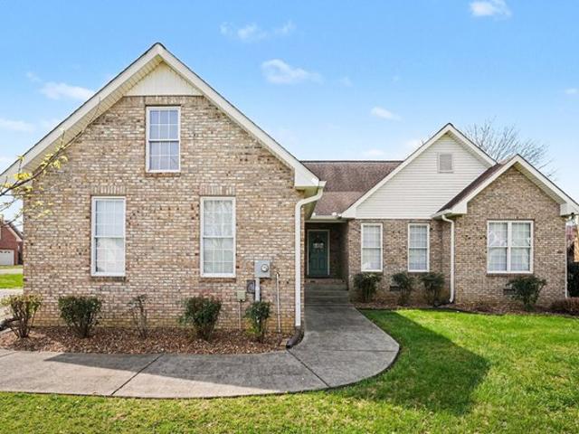 161 Fieldstone Ln, Springfield, TN 37172