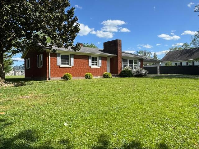 161 Freeman Avenue