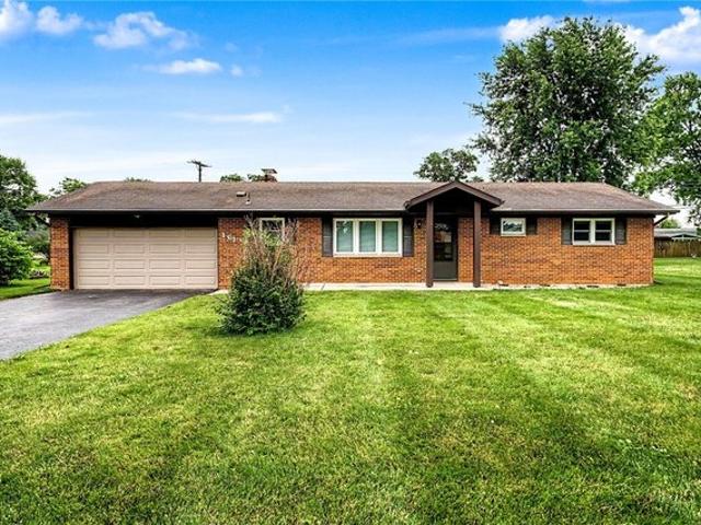 161 Hardacre Dr, Xenia, OH 45385