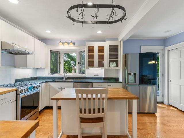 161 Highland Avenue, Winchester, US, MA