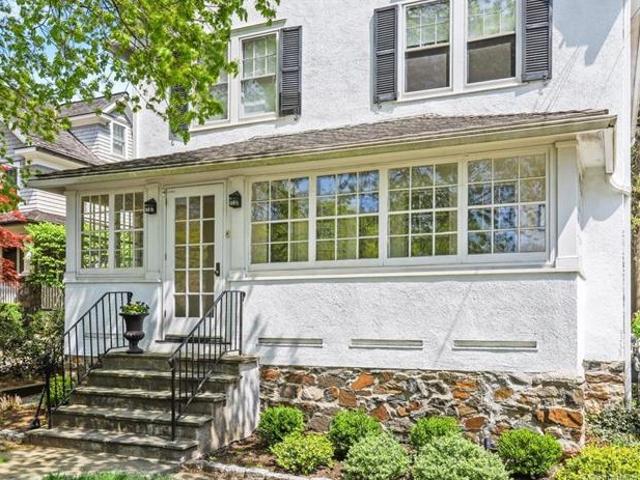 161 Lake Ave, Greenwich, CT 06830