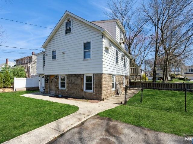 161 Lincoln Avenue, Dumont, US, NJ