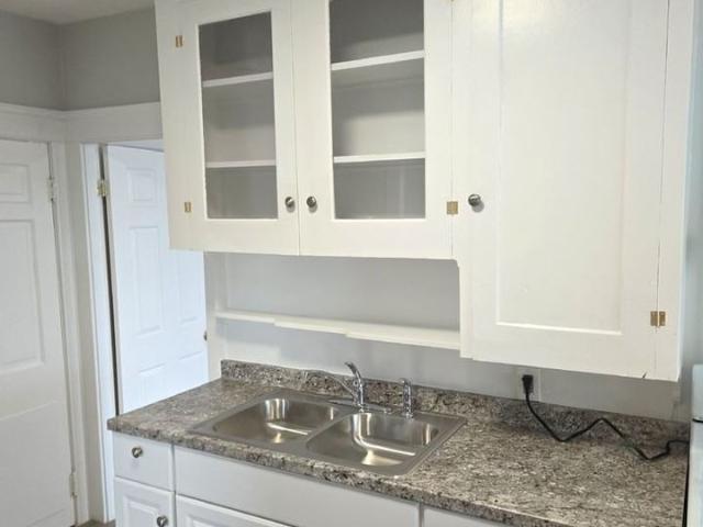 161 Montgomery Street 1 Bedroom Apartment for Rent at 161 Montgomery St, Pawtucket, RI 02860