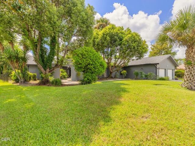 161 Mallard Ln, Daytona Beach, FL 32119