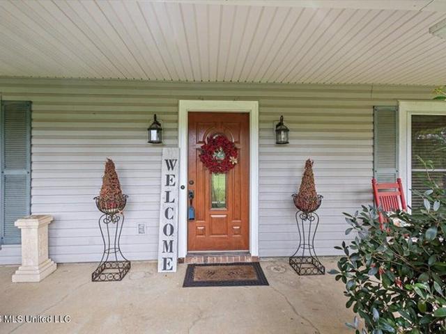 161 McCarty Rd, Jackson, MS 39212