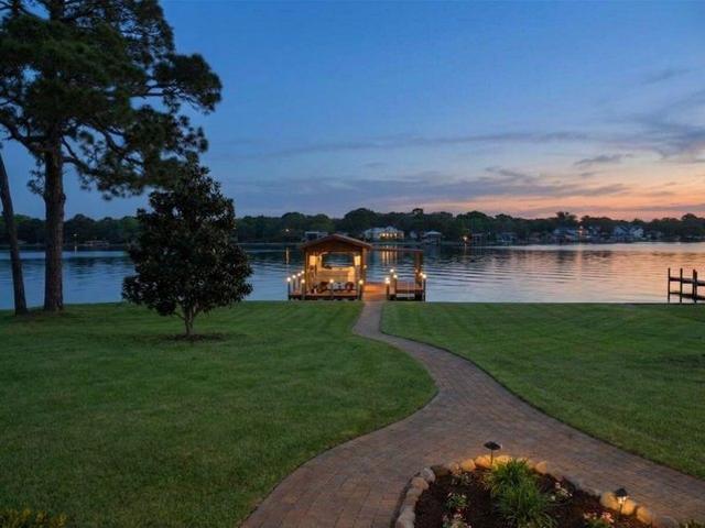 161 NW Beal Pkwy, Fort Walton Beach, FL 32548