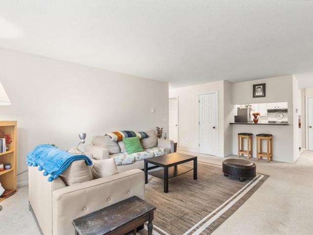 161 Saco Ave Unit 109, Old Orchard Beach, ME 04064