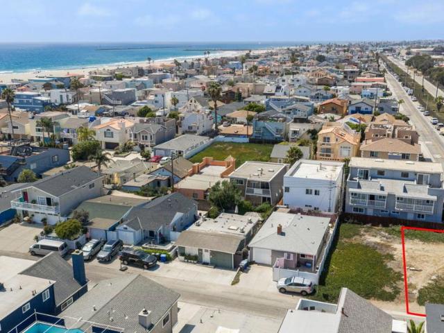 161 Santa Monica Avenue