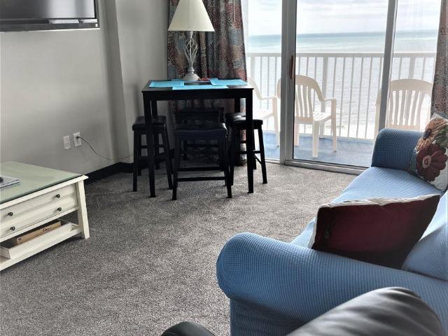 161 Seawatch Dr. 1108