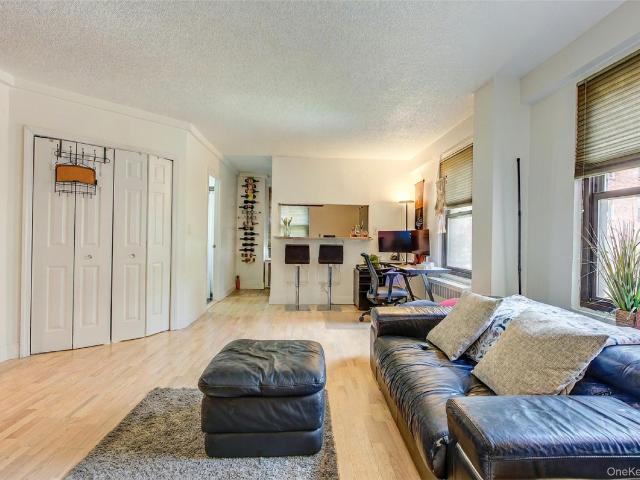 161 Pearsall Drive 3F