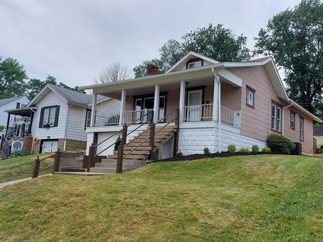 161 Rosslyn Blvd, Steubenville, OH 43952