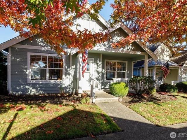 161 W Whidbey Ave Apt 5, Oak Harbor, WA 98277