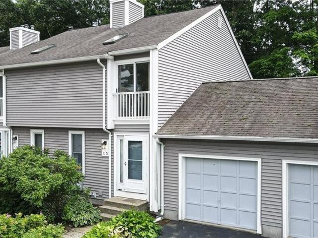 161 W Shore Rd Apt C5, Warwick, RI 02889