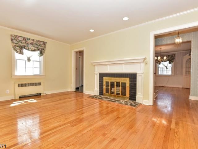 161 Wyckoff Ave